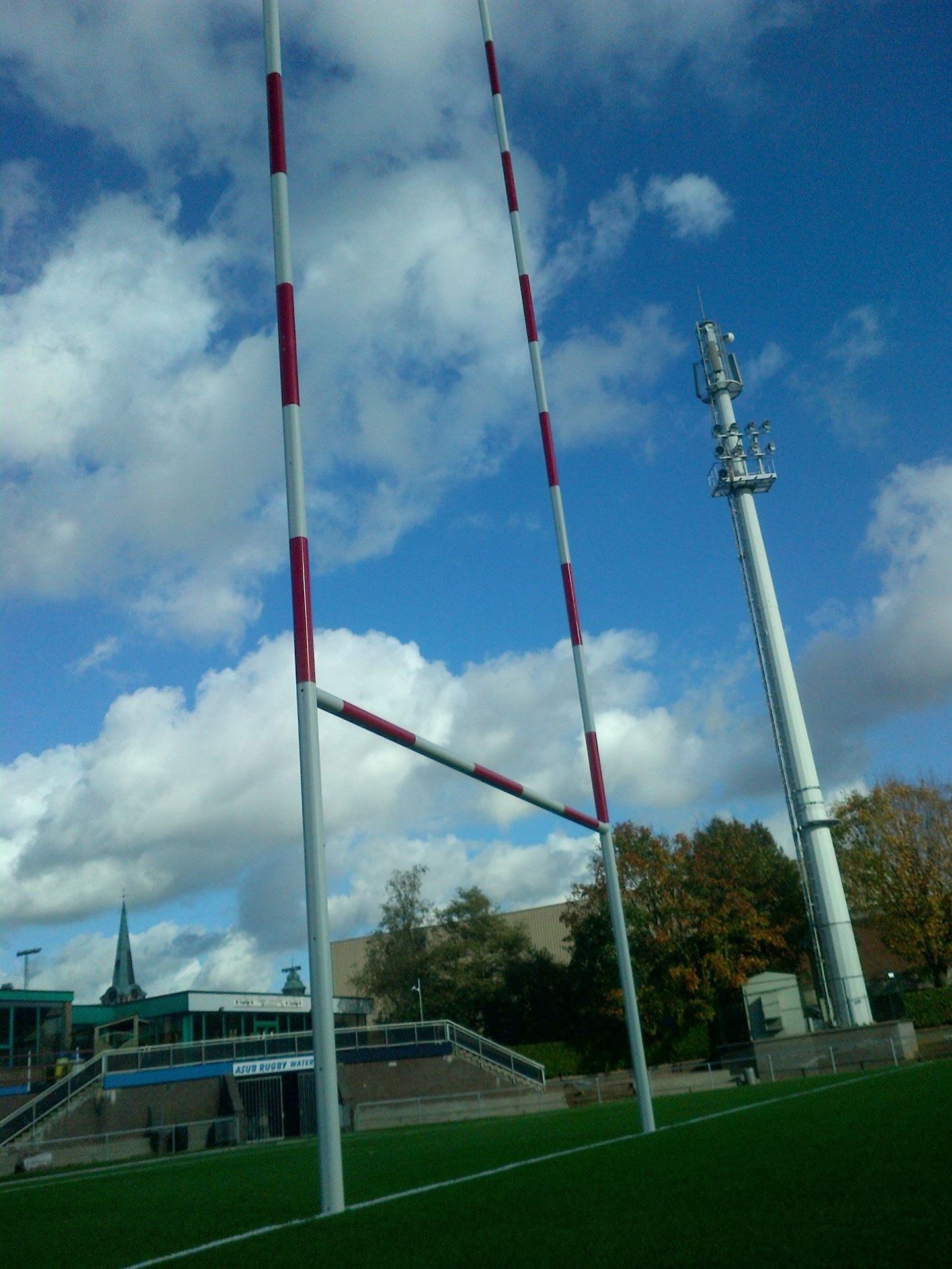 Supaturf - Poteaux de rugby Hauteur 16,00m en aluminium à sceller Blanc